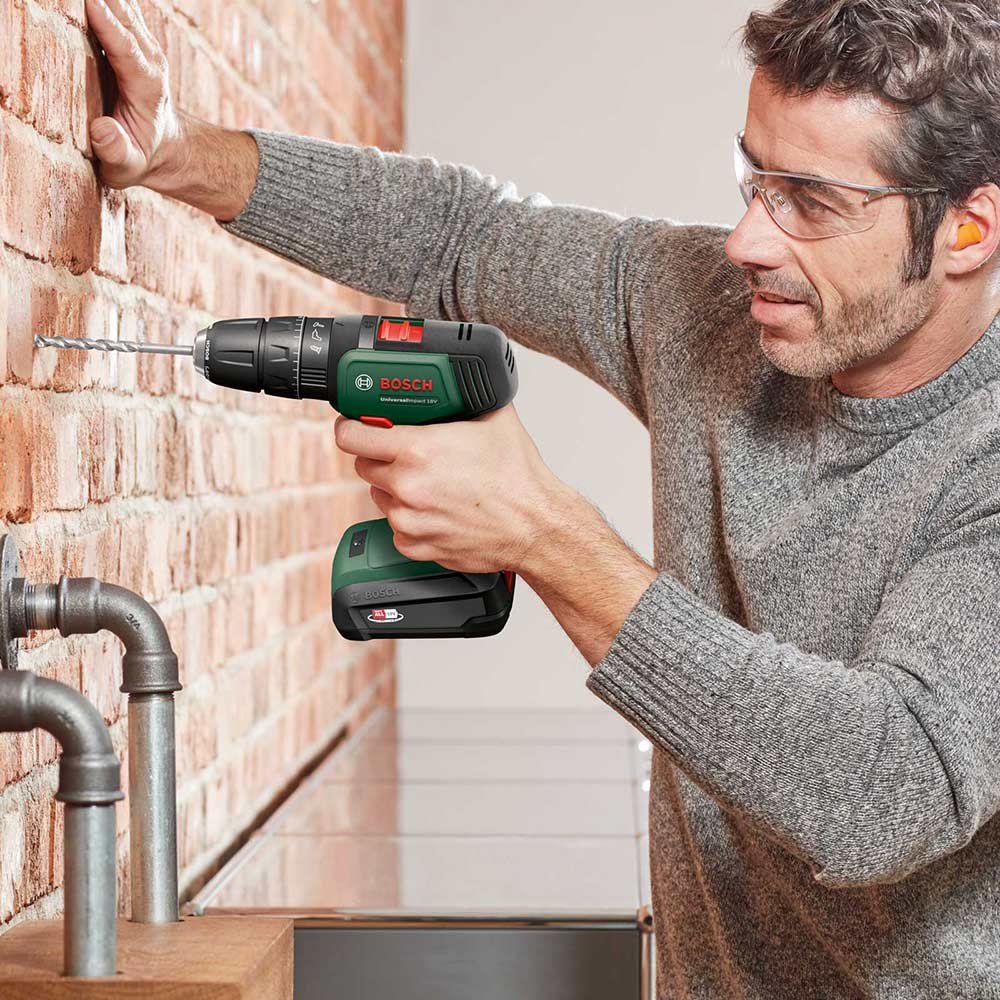 Bosch UNIVERSALIMPACT P4A 18v Cordless Combi Drill Combi Drills